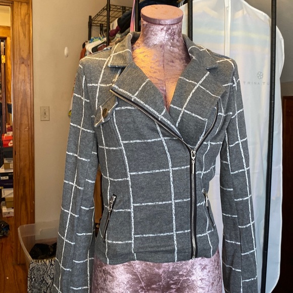 Windsor | Jackets & Coats | Grey And White Checkers Moto Jacket Sz L ...